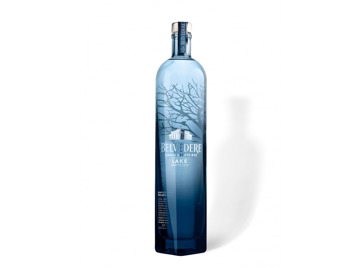 Buy Vodka Belvedere Lake Bartezek 70cl | Campoluz Enoteca